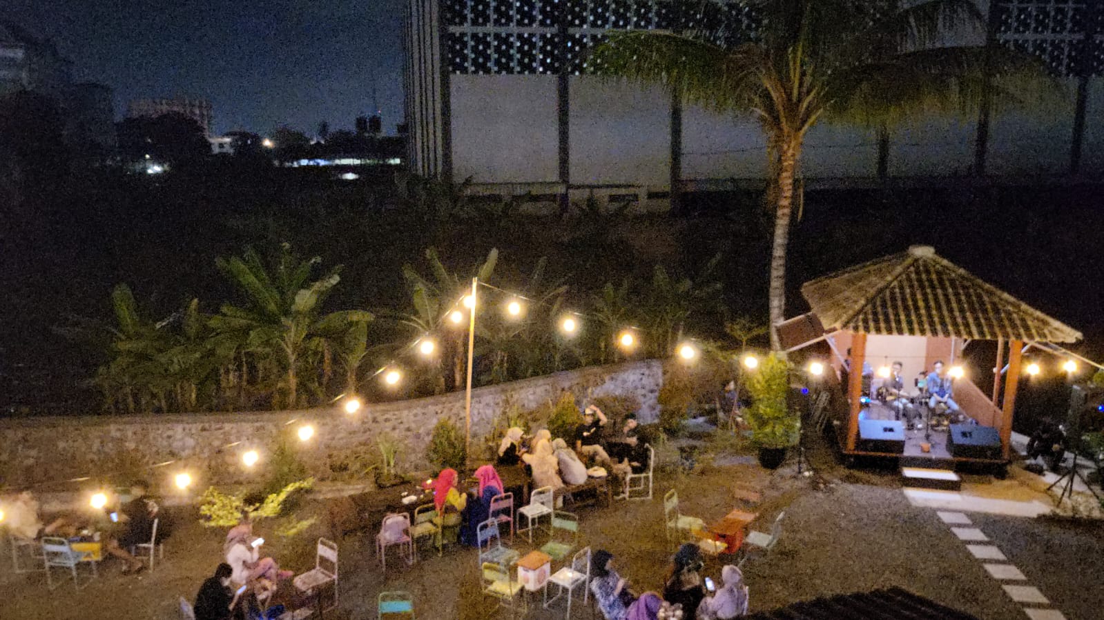 GIF Coffee and Green Space, Hidden Gem di Cilegon yang Wajib Dikunjungi ...
